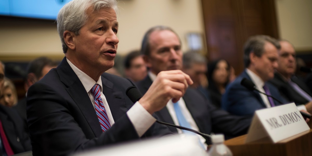 Market Volatility, Apple Suit, Roundup Verdict: CEO Daily for May 14 ...