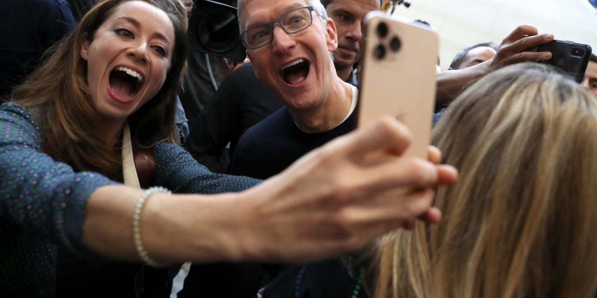 Apple Debuts iPhone 11, Apple Watch Series 5 | Fortune