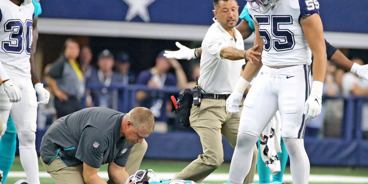 Amazon Partners With N.F.L. to Combat Players' Injuries | Fortune