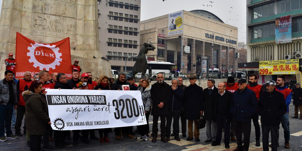 Turkey Raises Net Minimum Wage by 15% for 2020 | Fortune