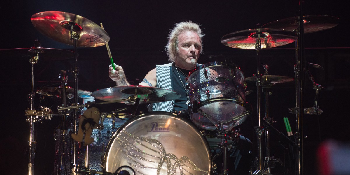 Aerosmith drummer Joey Kramer sues to rejoin the band for Grammy events ...