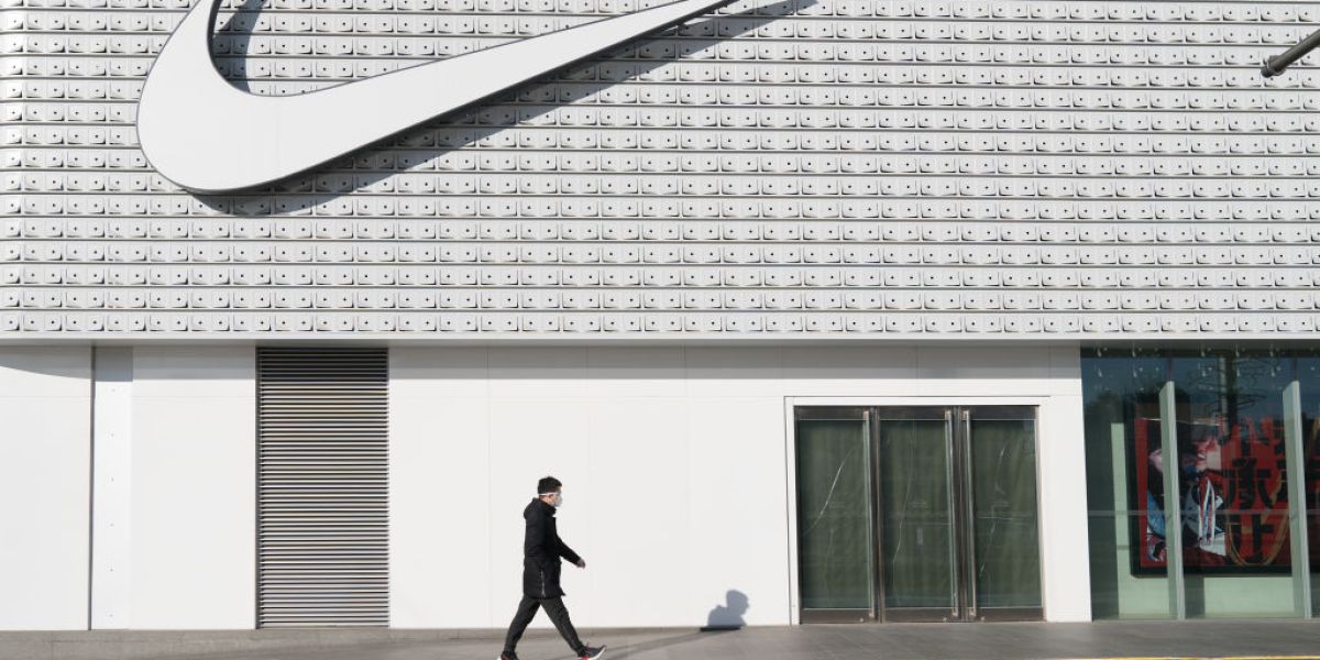 Nike is defying the coronavirus downturn | Fortune
