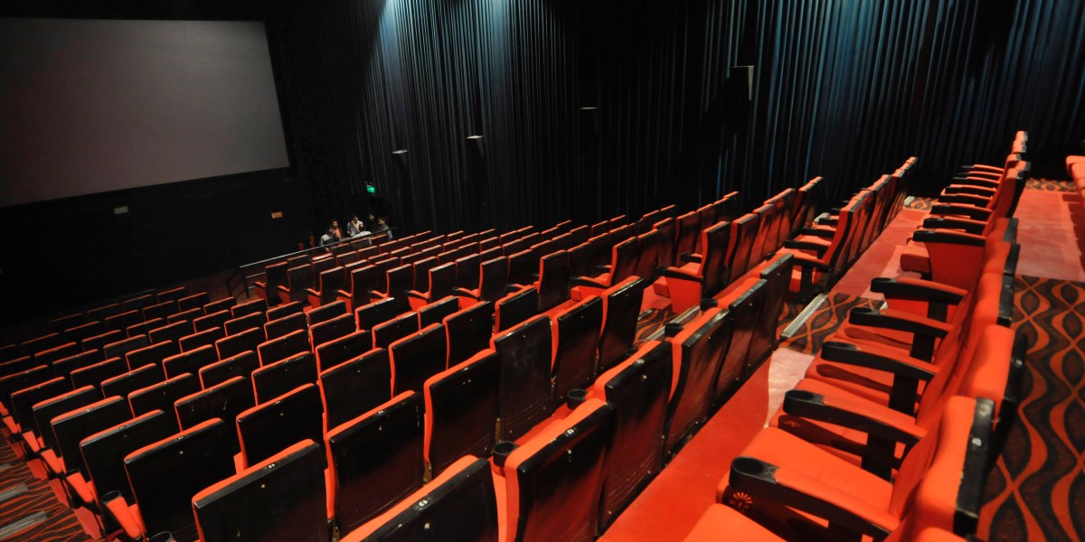 As coronavirus spreads, is this weekend's historically low box office ...