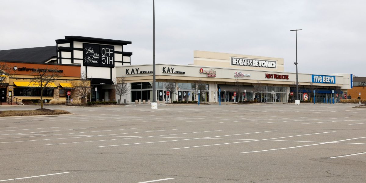 What does furlough mean vs laid off? Can you collect unemployment? Do ...