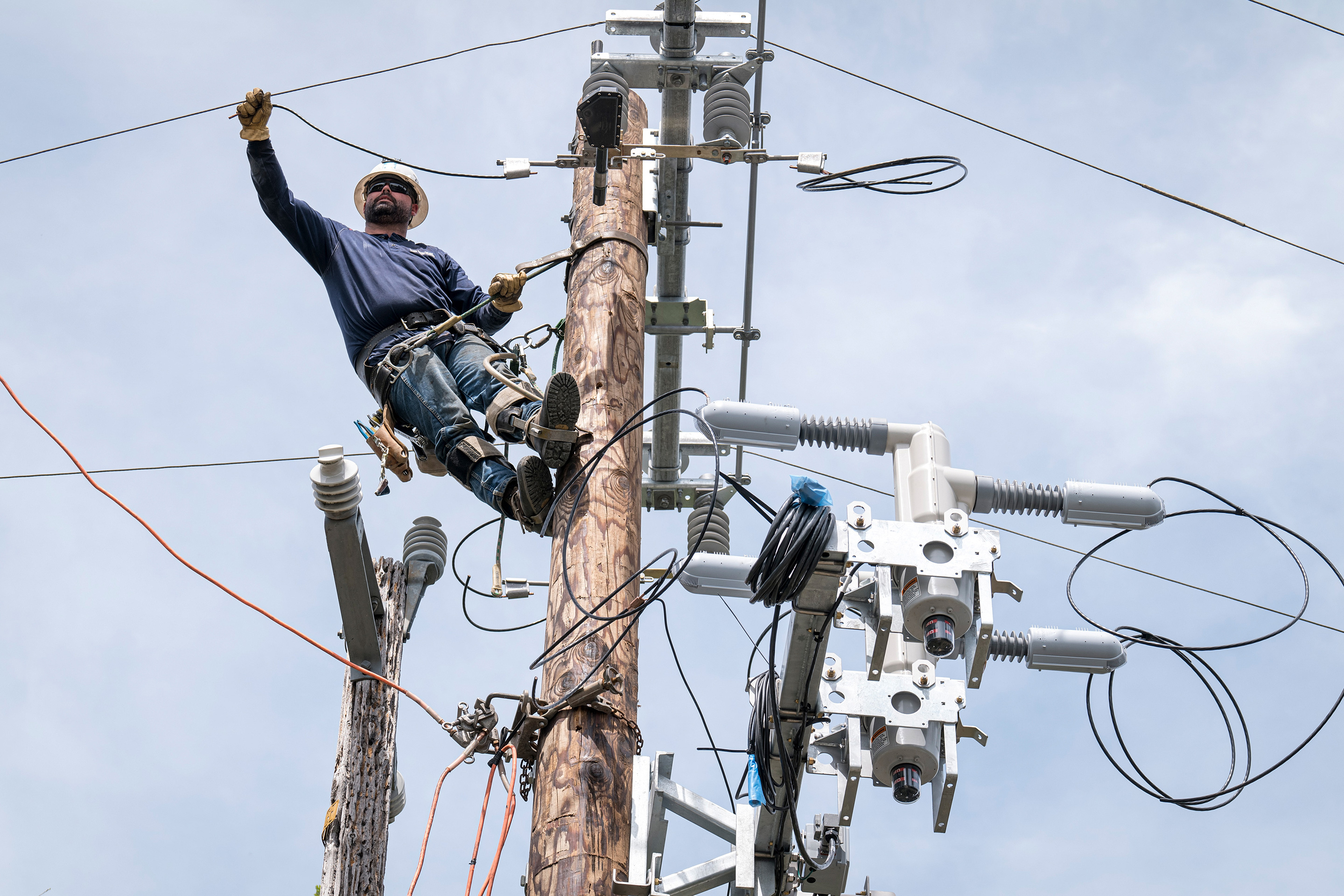 PG&E (PCG): Company Profile, Stock Price, News, Rankings | Fortune