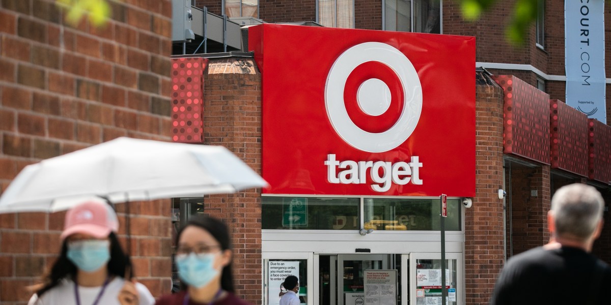 Target reports record sales quarter due to pandemic shopping | Fortune