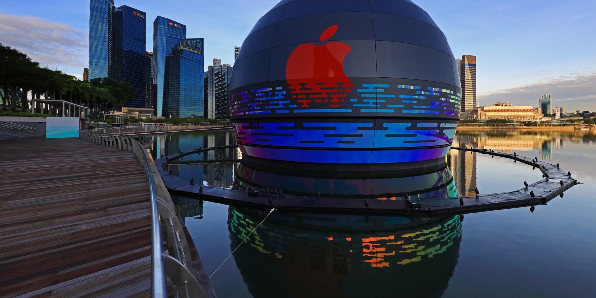 Apple and Tesla stock split doesn't mean higher share prices | Fortune