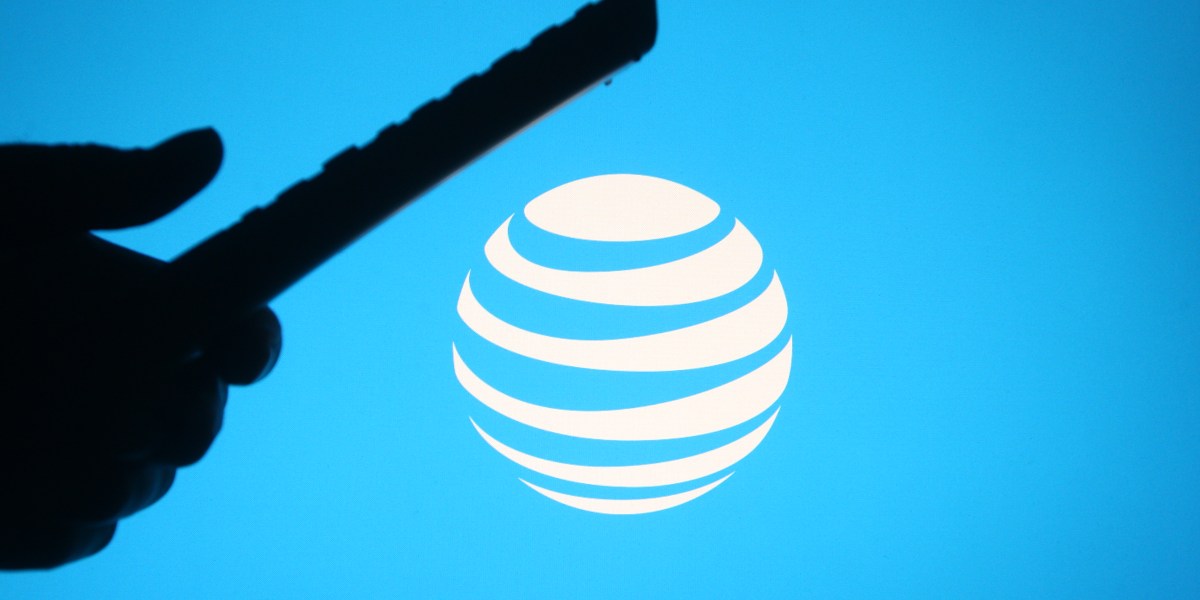 AT&T chair Bill Kennard: 'Legacy businesses have to disrupt themselves ...