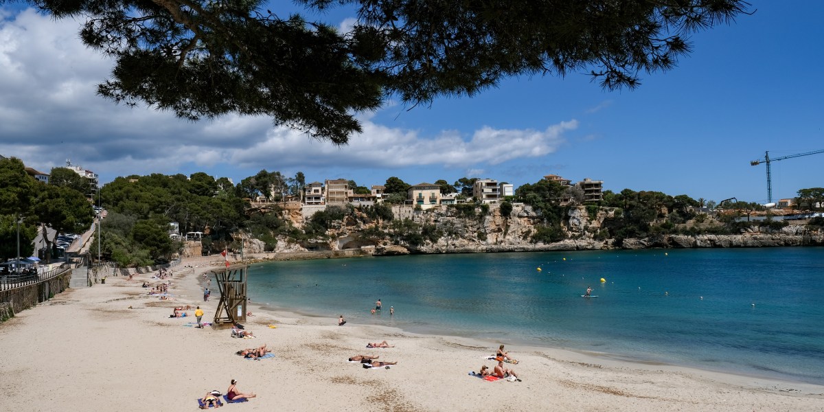 After heavy losses, tourism sector across the world is anxious to ...