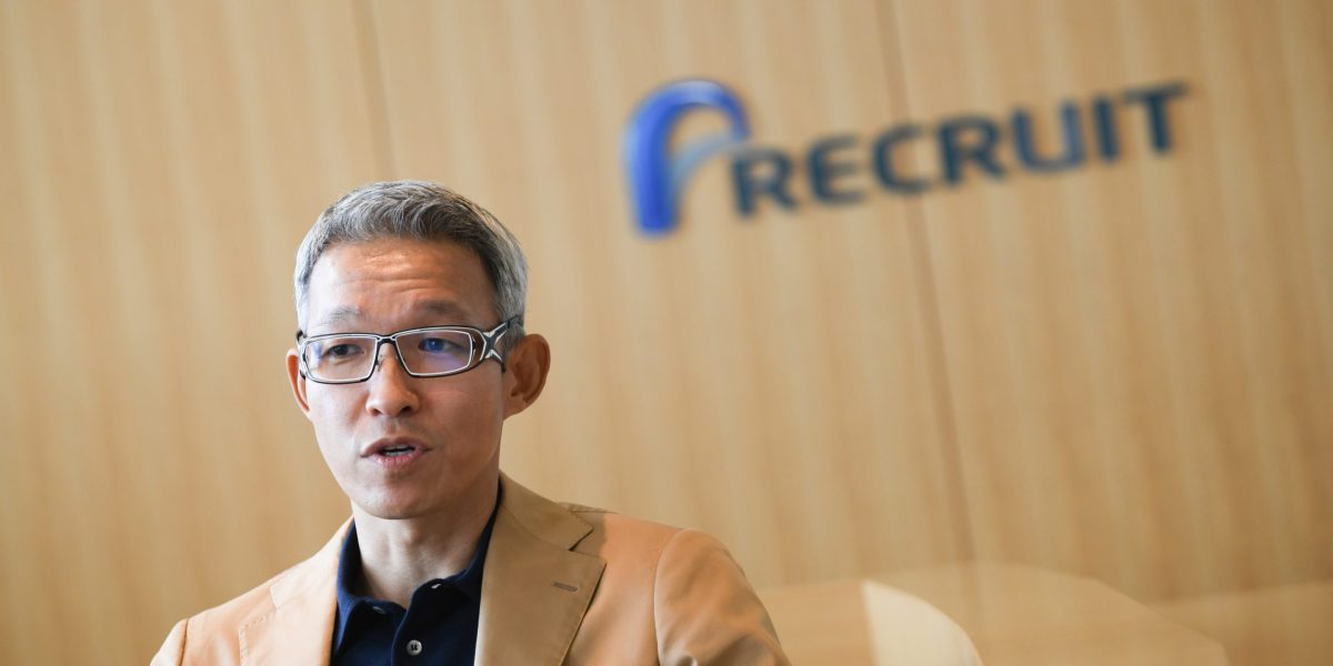 Labor shortage: Recruit's CEO says he has a solution - ditch resumes ...