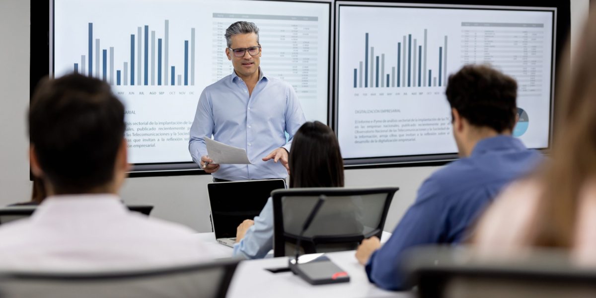 How much does a part-time MBA cost? | Fortune Education