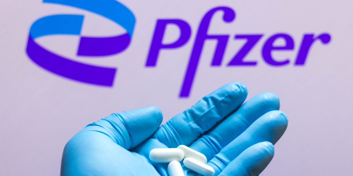 FDA authorizes Pfizer pill that treats COVID-19 | Fortune
