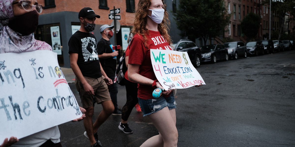 Could Gen Z bring unions back into the mainstream? | Fortune