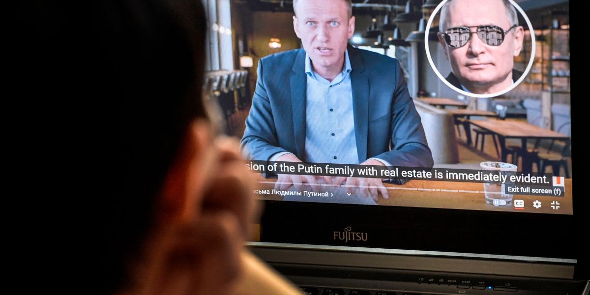 Russia Facebook: YouTube may be next banned as extremist | Fortune