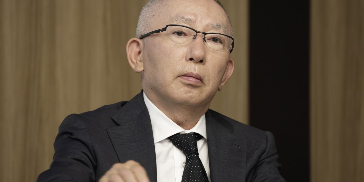 Uniqlo Russia stores: CEO Tadashi Yanai defends decision to stay open ...