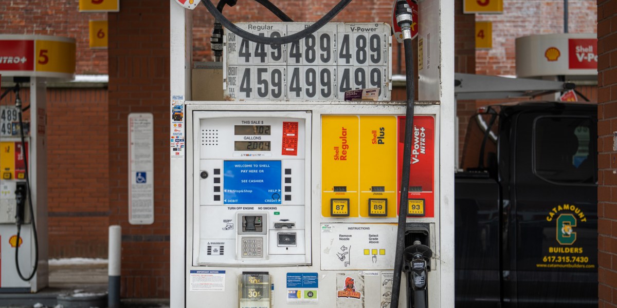 Shell says it bought Russian oil after government talks | Fortune