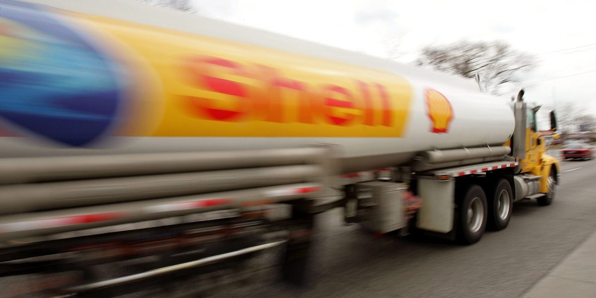 Shell drops Russian oil: Critic Dmytro Kuleba asks 'does it smell like ...