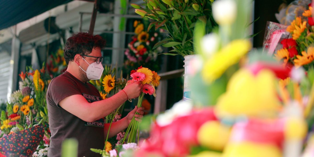 Inflation hits Mother’s Day with flower prices up 14% since 2020 | Fortune