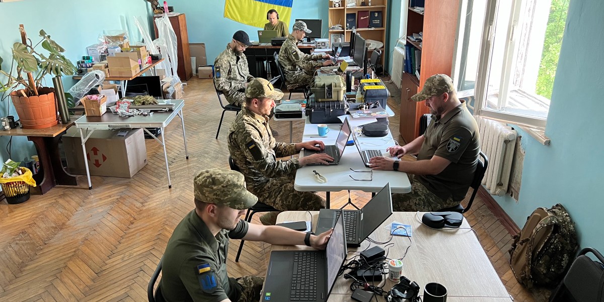 Inside the ‘IT unit’: In Ukraine, an army of techies hone their skills ...