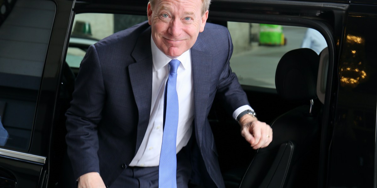 Microsoft decides the best way to deal with unions is not to fight them ...