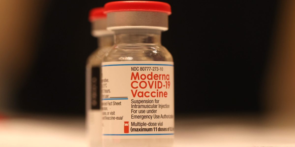 FDA let Pfizer, Moderna seek BA.5 booster approval without key data ...