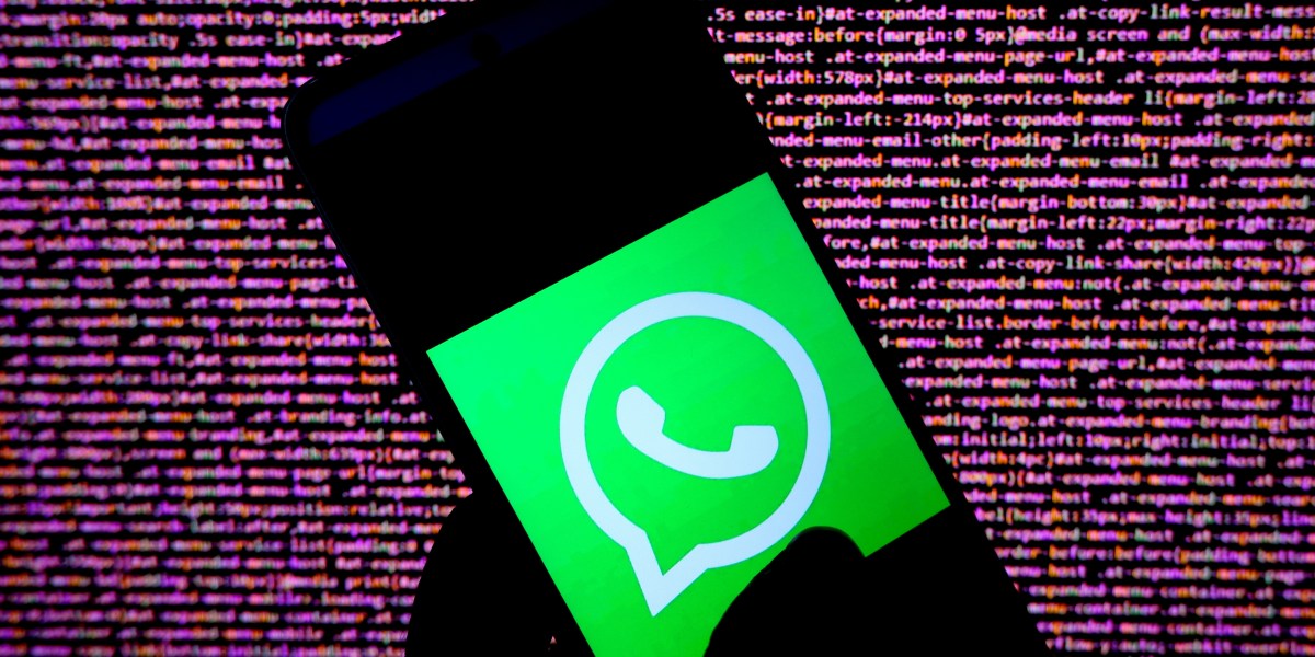 Wall Street hit with $2 billion in fines over employees using WhatsApp ...