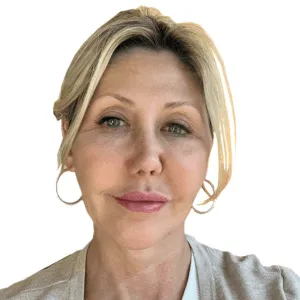 Mia Taylor, Fortune Recommends personal finance expert contributor | Author