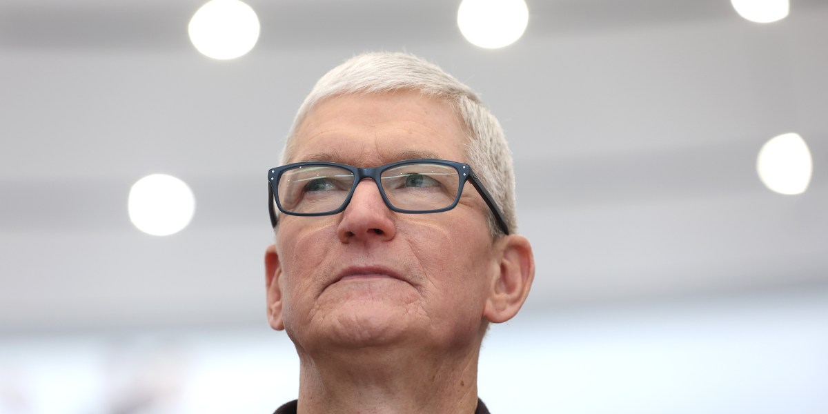 Apple iPhone production, sales threatened by Foxconn plant revolt ...