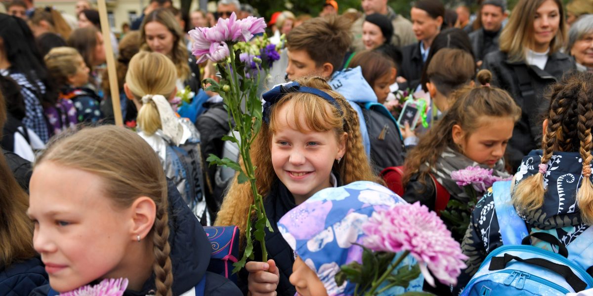 Millennials and Gen Z blame Putin for Russia's baby shortfall | Fortune