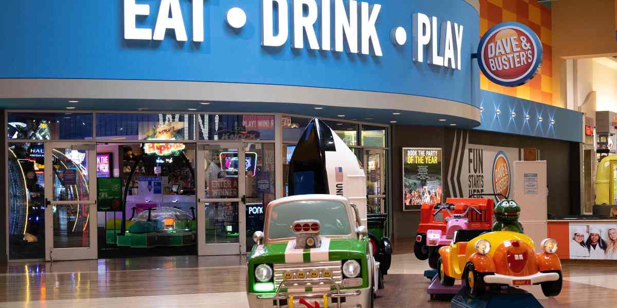 Dave & Buster's co-founder James 'Buster' Corley dies of 'apparent self ...