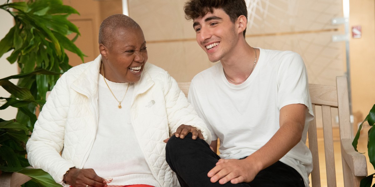 The friendship of a 76 and 17-year-old shows connection has no limits ...