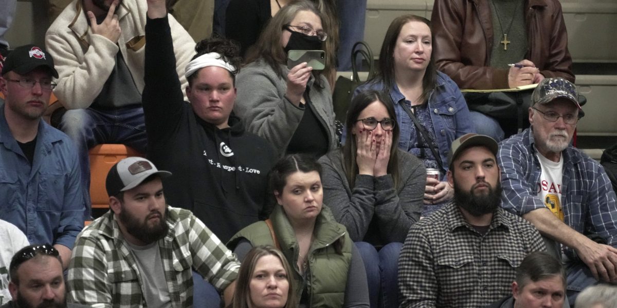 East Palestine, Ohio residents tear into EPA at town hall | Fortune