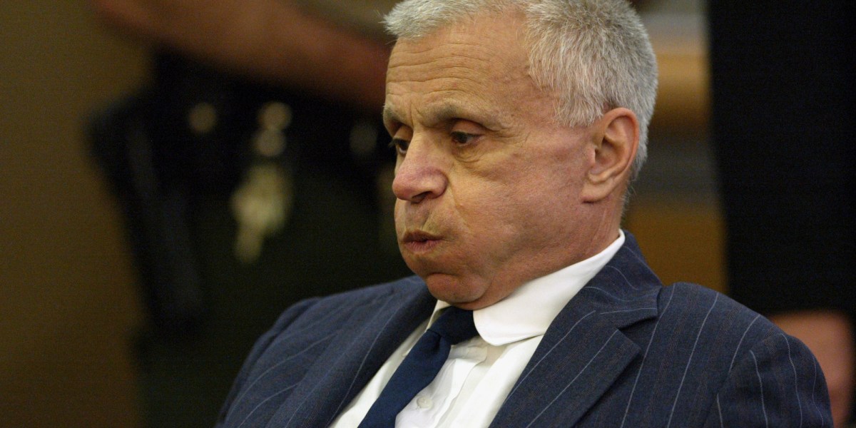 Robert Blake, '70s TV star later acquitted of wife's murder, dies at 89 ...