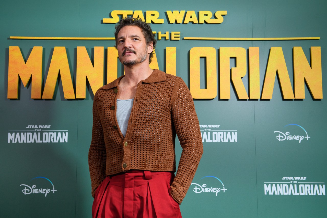 Pedro Pascal’s apparently caffeine-laden Starbucks order is sending ...