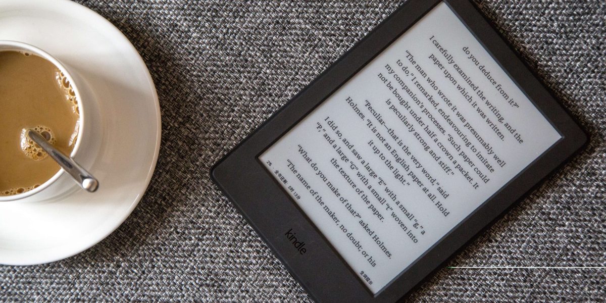 Amazon halts newspaper, magazine sales on Kindle | Fortune