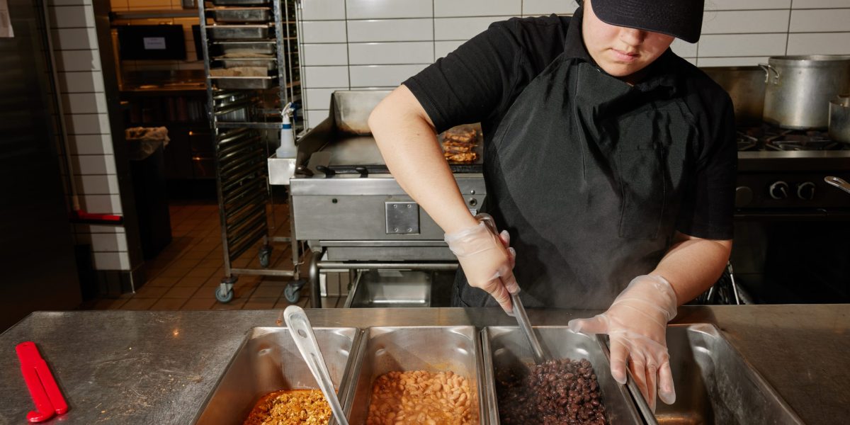 How Chipotle CEO Brian Niccol has turned the business around | Fortune