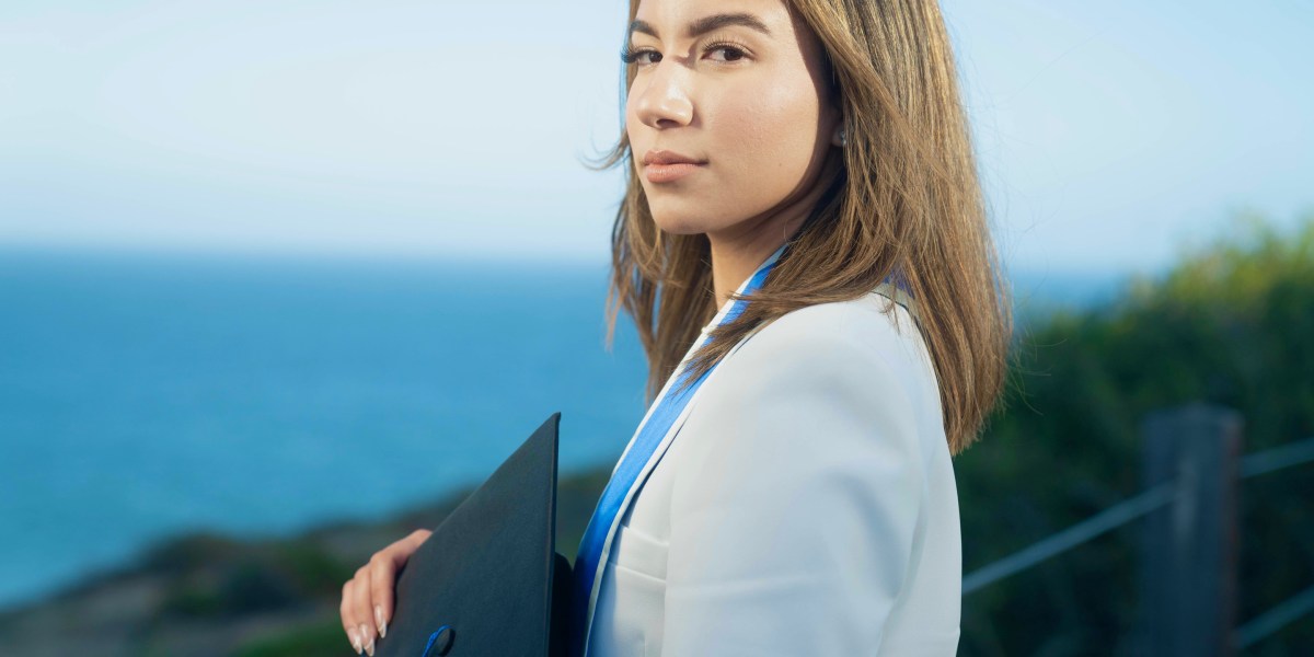 3 grads share how Evan Spiegel's loan forgiveness changed their lives ...