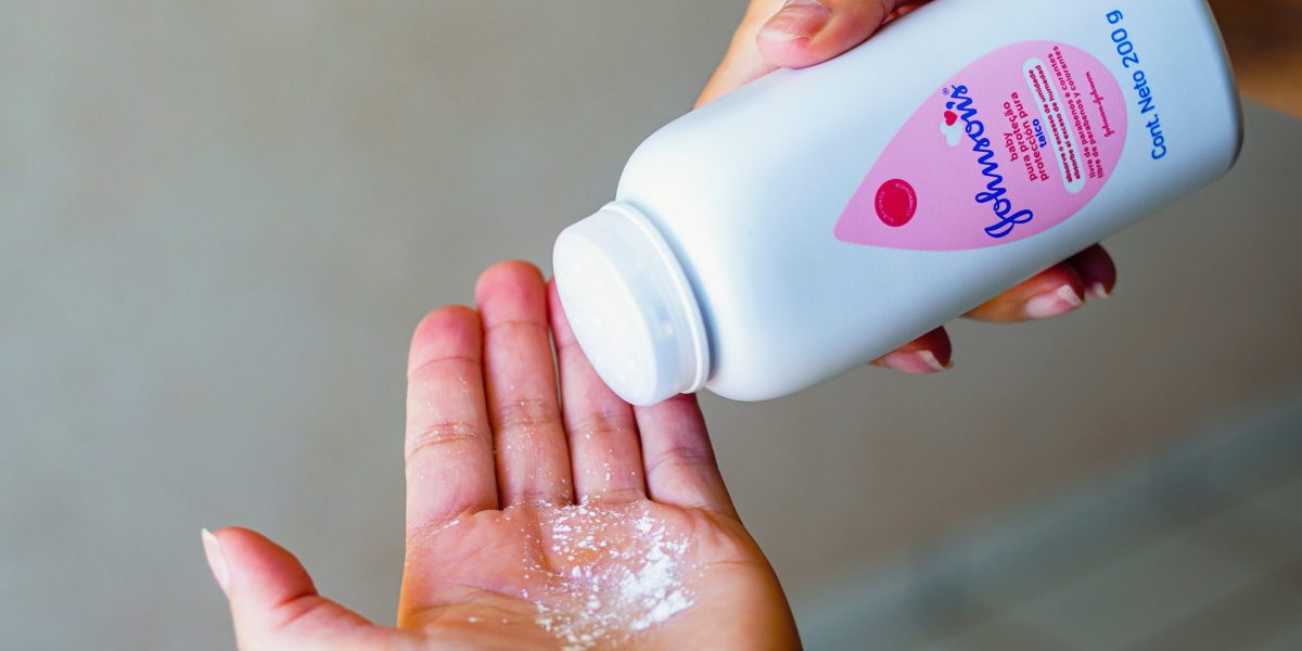 Johnson & Johnson talc settlement: $8.9 billion to 60,000 cancer ...