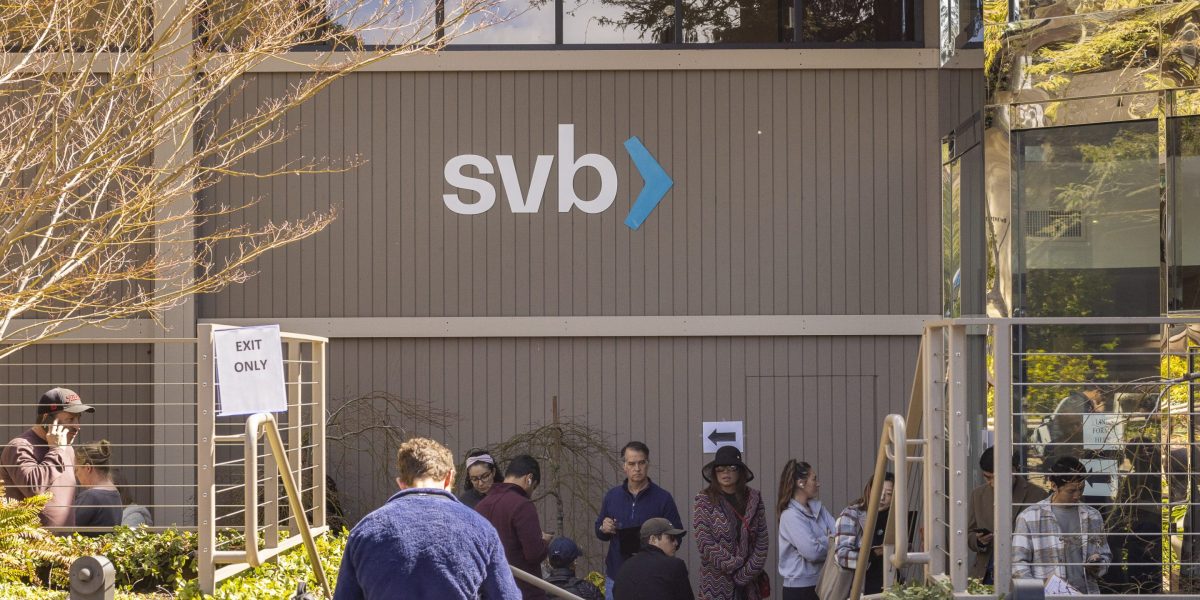 SVB's CEO and CFO have resigned a month after the bank's failure | Fortune