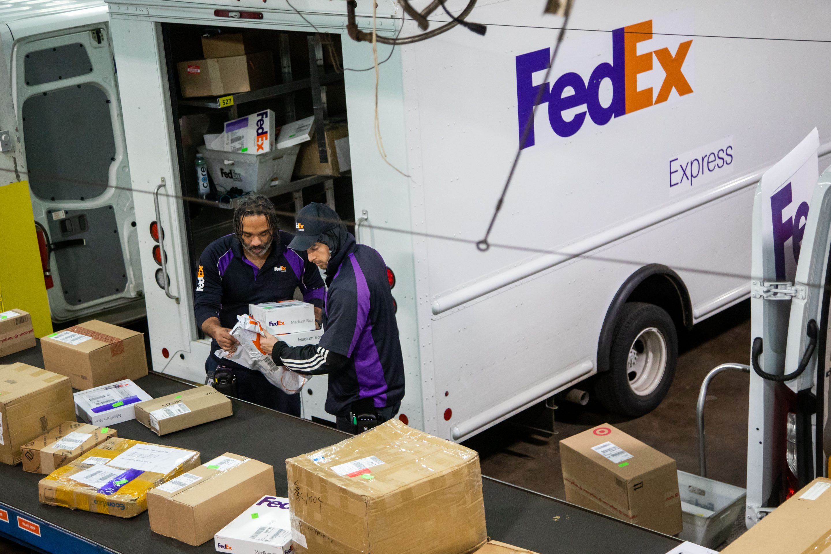 FedEx (FDX): Company Profile, Stock Price, News, Rankings | Fortune