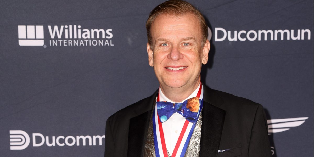 Titanic: Billionaire Hamish Harding aboard missing sub | Fortune