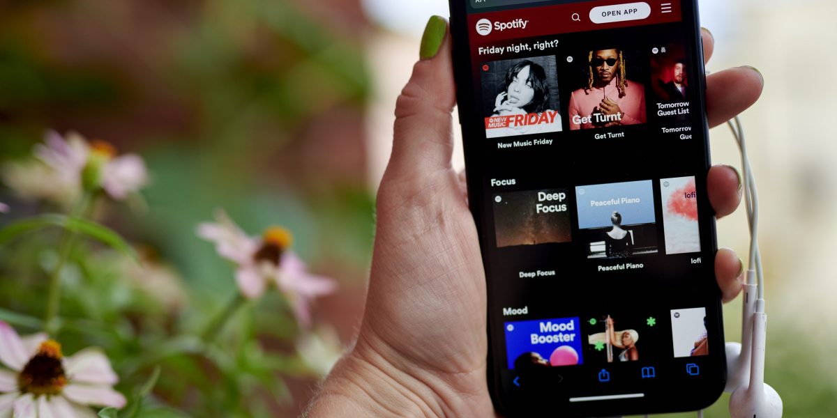 Spotify will cost $1 more per month, starting now | Fortune