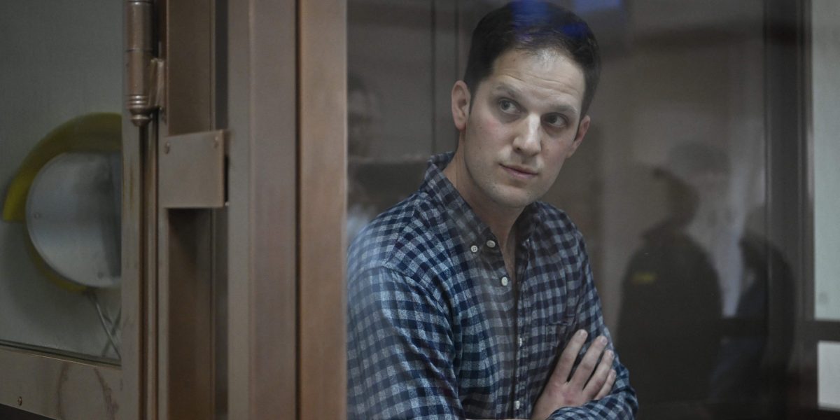 Evan Gershkovich could be involved in a prisoner swap, Moscow hints ...