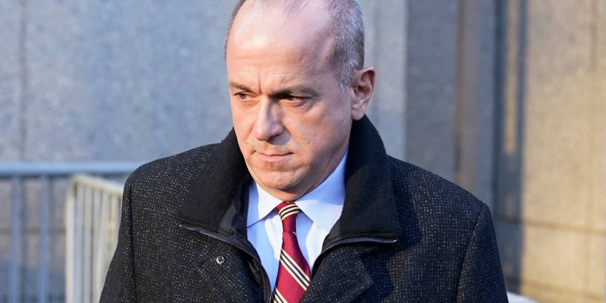 Ex-NYPD union boss gets 2 years for stealing $600K from members' fund ...