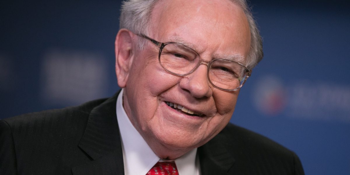 Warren Buffett's work-life balance is remarkably healthy | Fortune