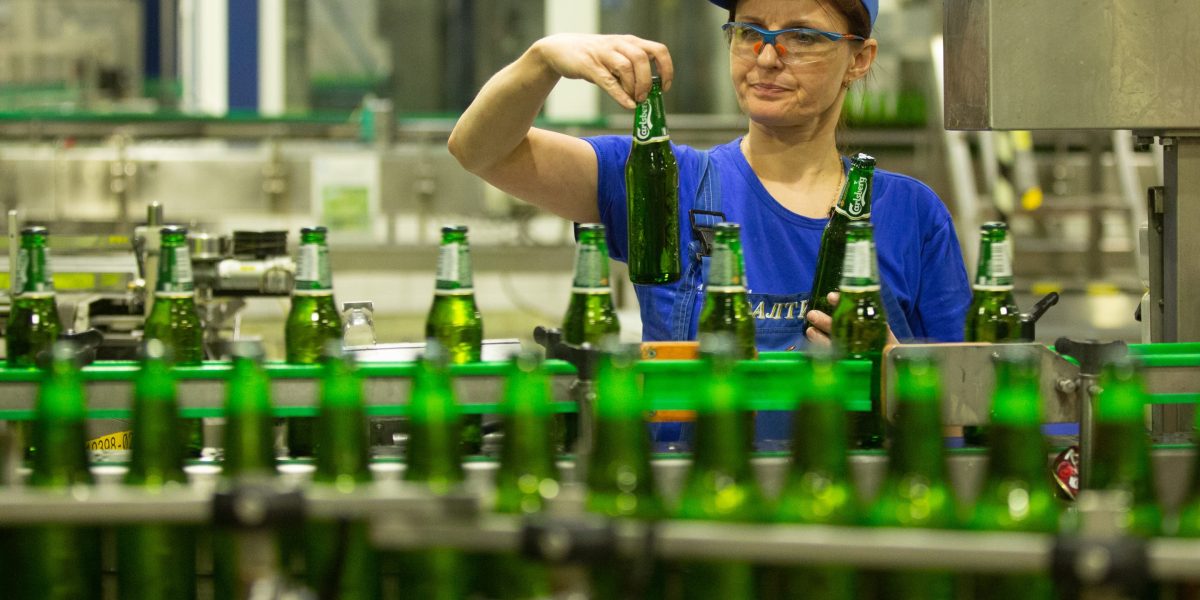 Carlsberg's Russian unit Baltika could be nationalized, CEO Cees ’t ...