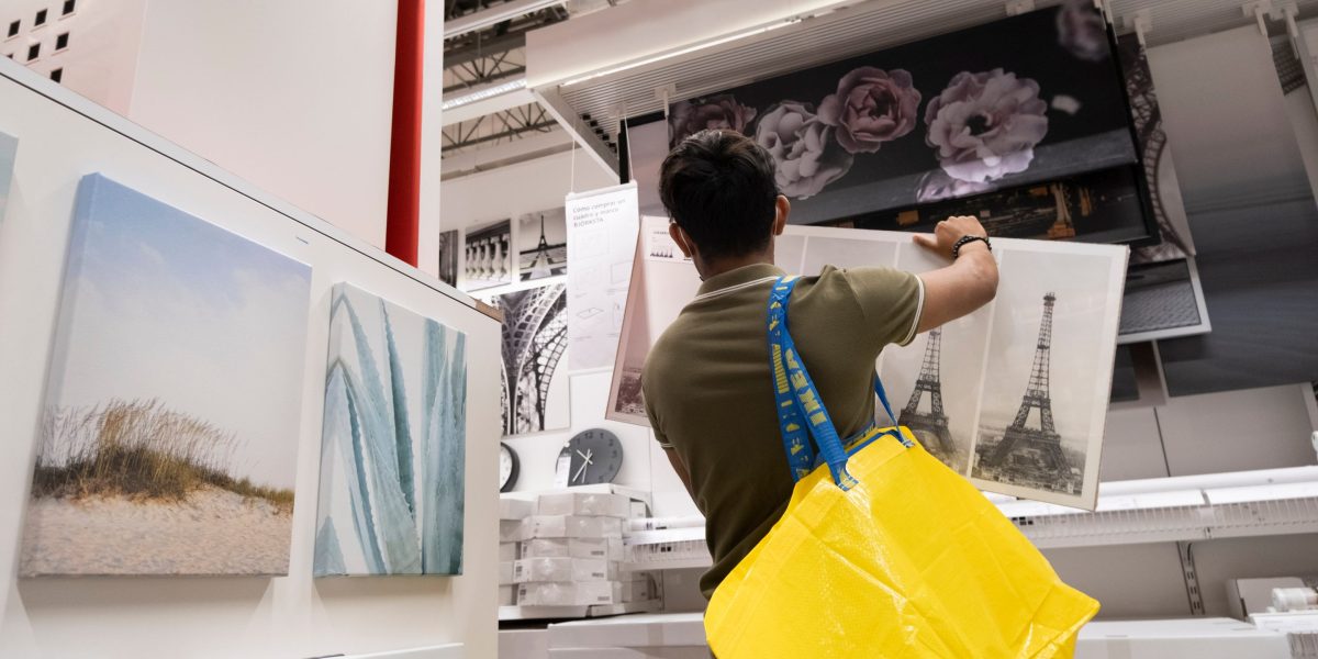 Why IKEA shoppers love the maze-like store format | Fortune