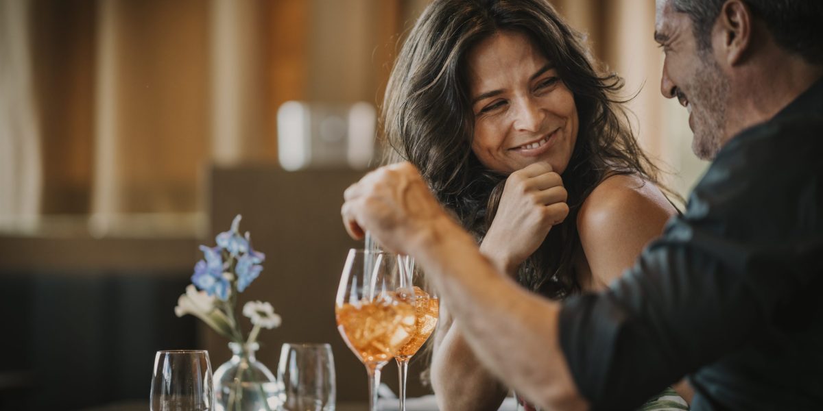 Tinder dating app creates new premium tier of $500 per month or $6,000 ...