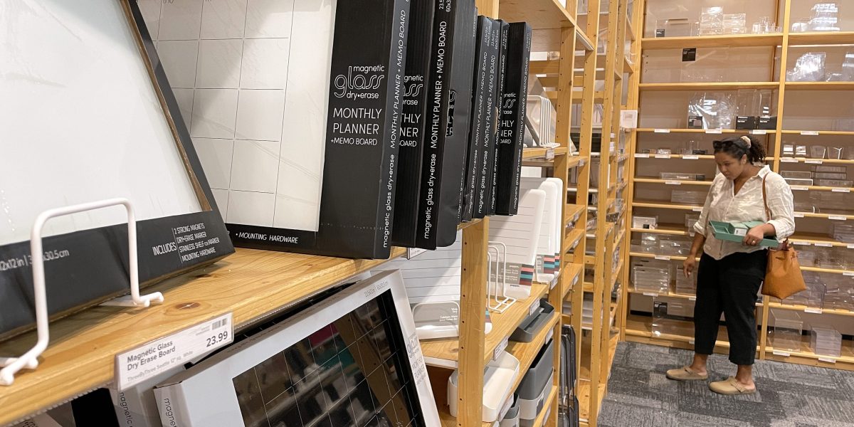 Container Store CEO cuts salary so employees can get raises | Fortune