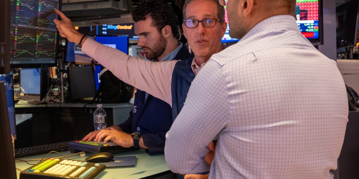 Investors are suddenly feeling bullish about the stock market again–but ...